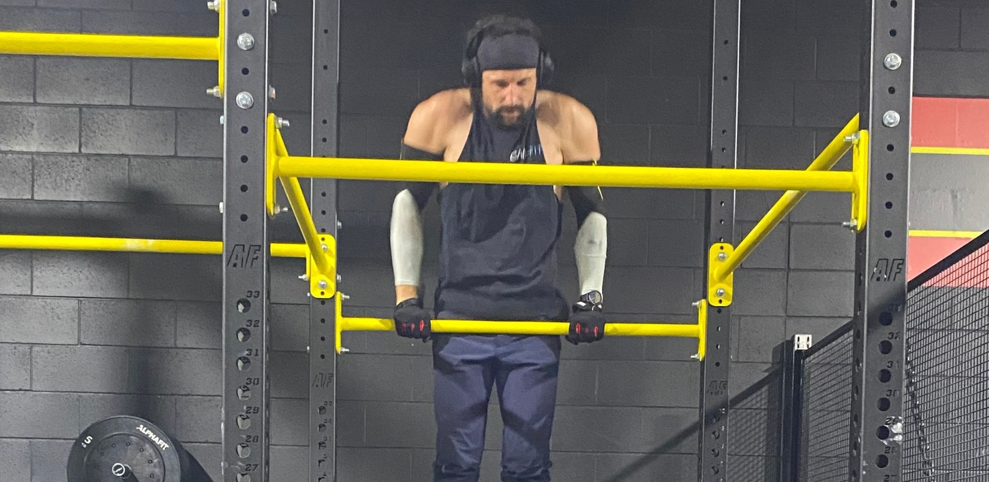 Lachlan pulls himself into the history books