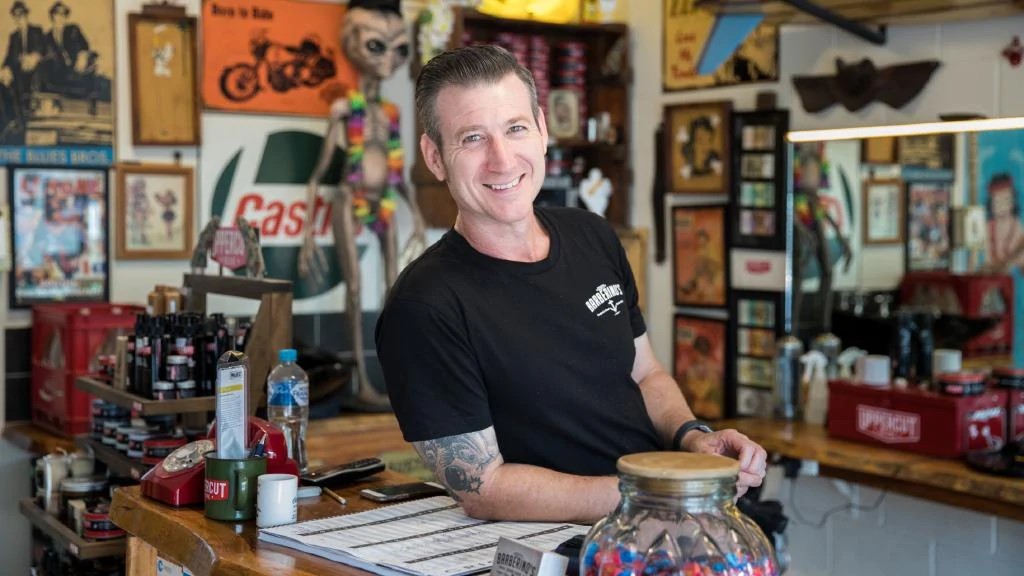 Barbers Are Back and So Are ‘80s Hairstyles