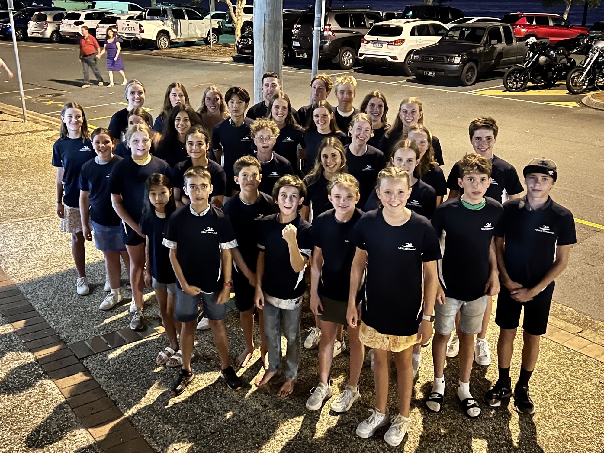 Max 'flys' to double gold